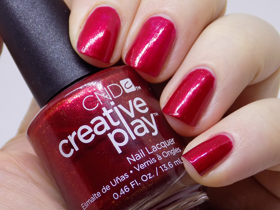 CND Creative Play - Crimson Like It Hot - Tea & Nail Polish